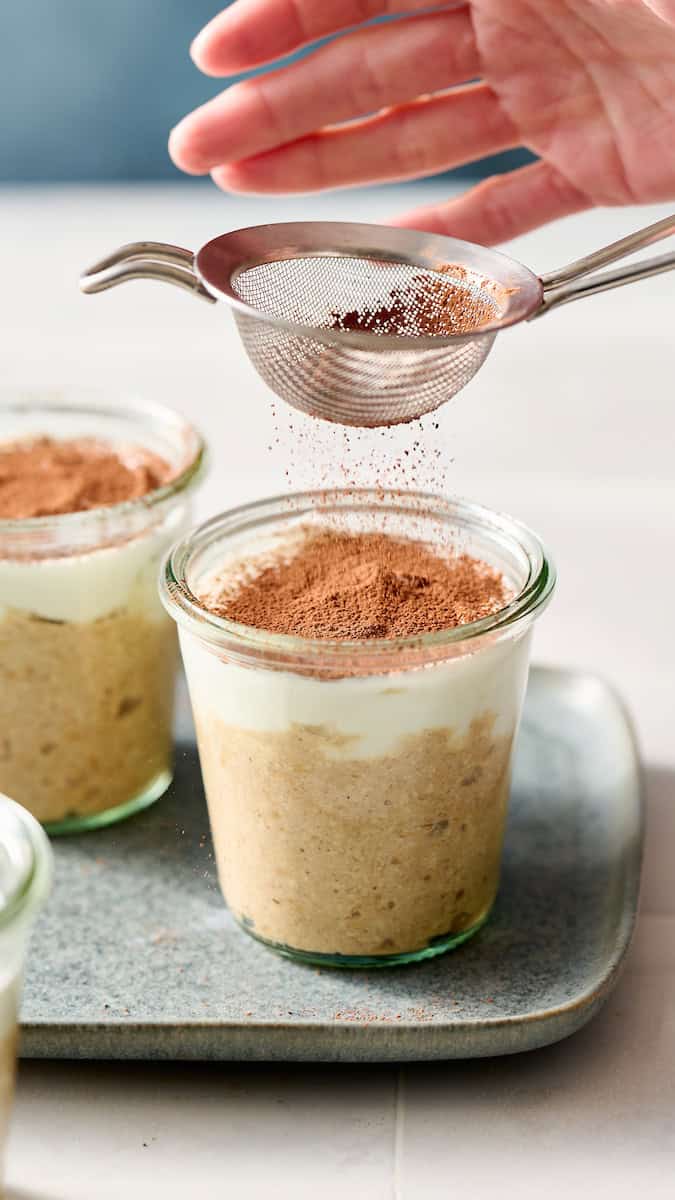 Healthy Tiramisu Overnight Oats (with Ricotta!)